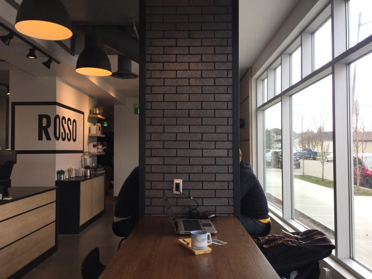 Chilling at Rosso Coffee Roasters Tuxedo | JOMAMA EATS